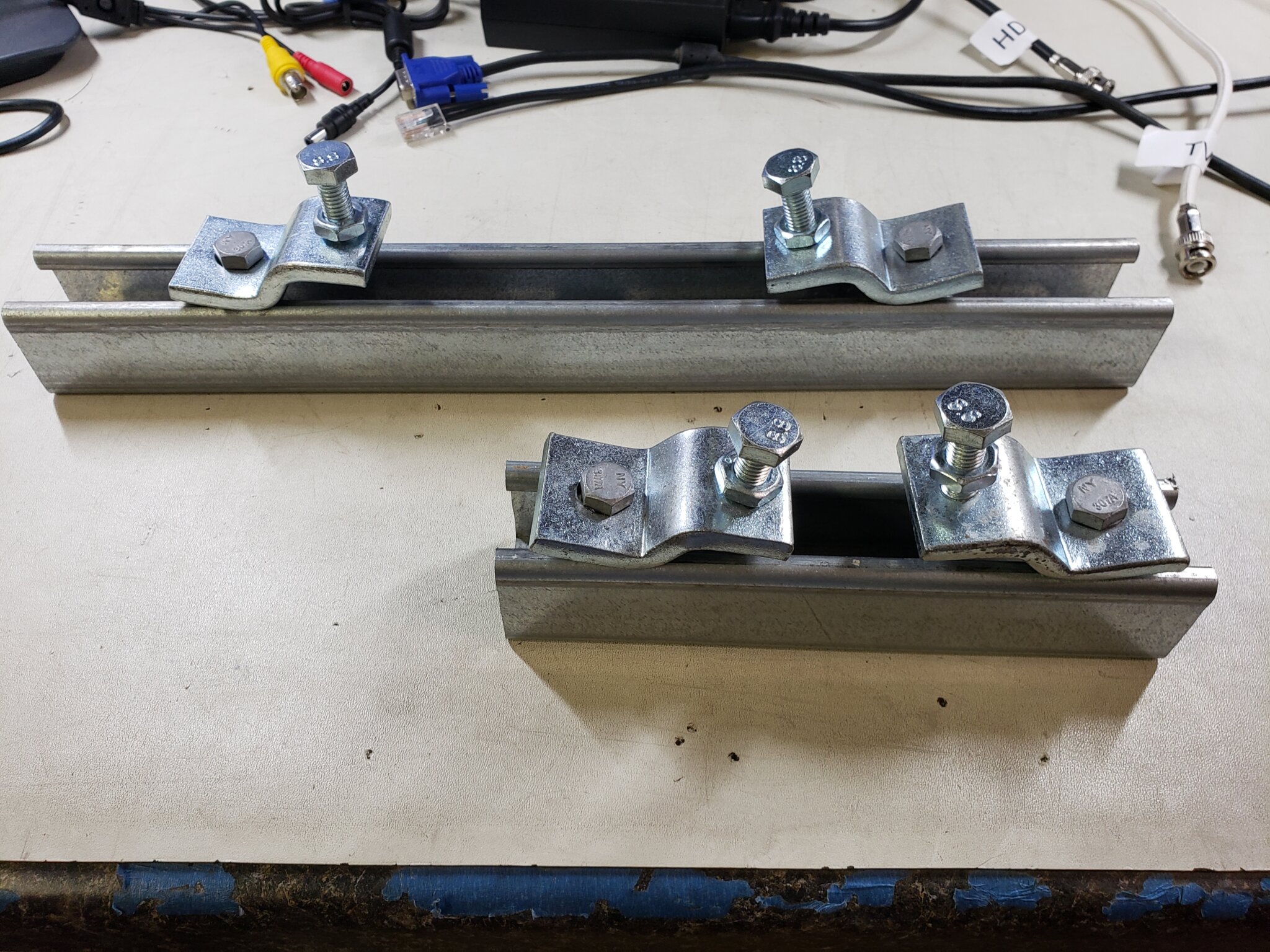 Strong Strut Mounting Bars with Beam Clamps - Strong Poles