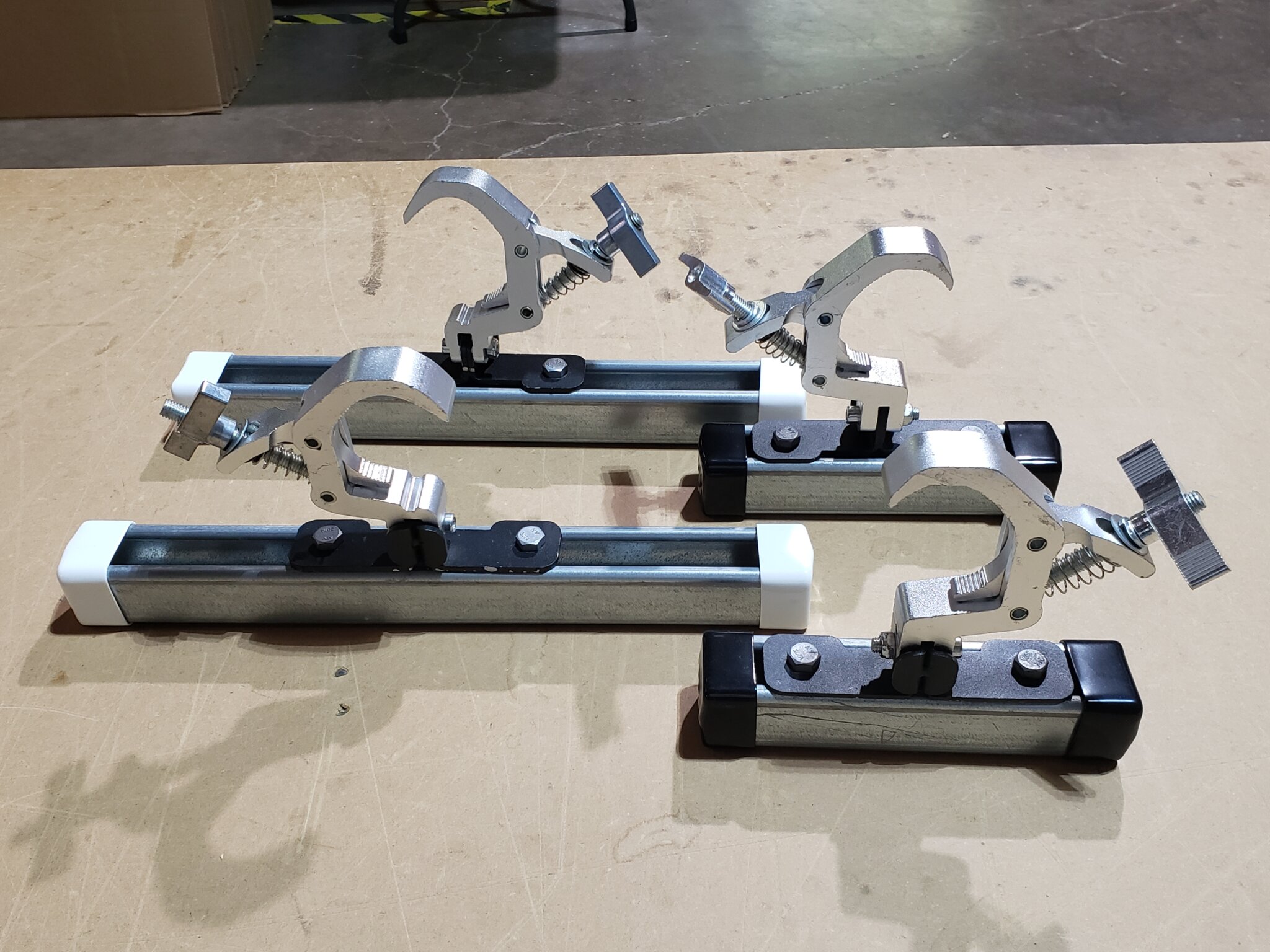 Strong Strut Mounting Bars - Strong Poles